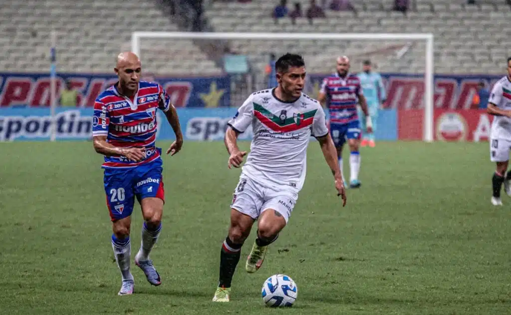 Alineaciones Palestino vs. Fortaleza: Noticias + Bajas + ¡Sorpresas!