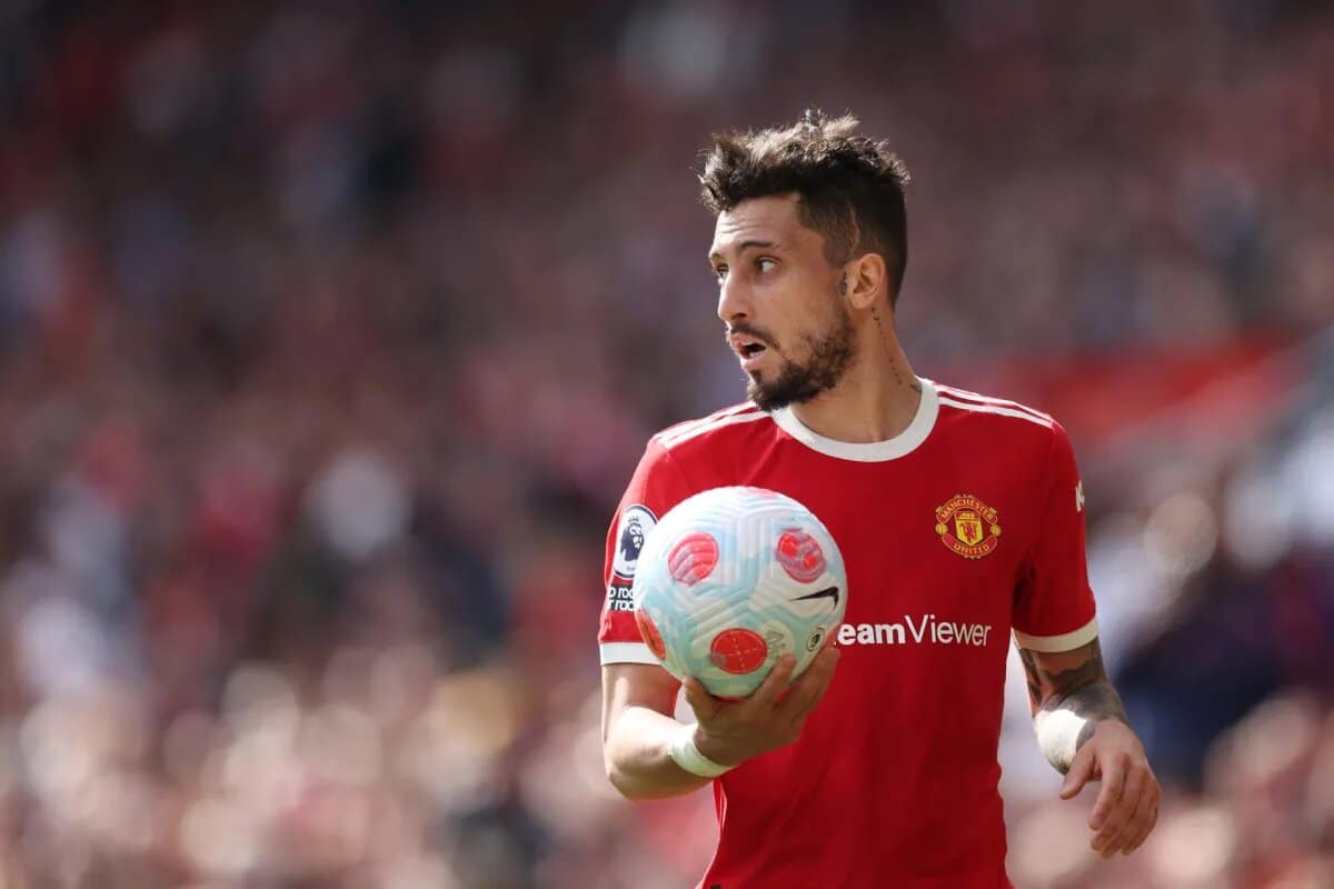 ¡OFICIAL!: Alex Telles dejó Manchester United por Al Nassr