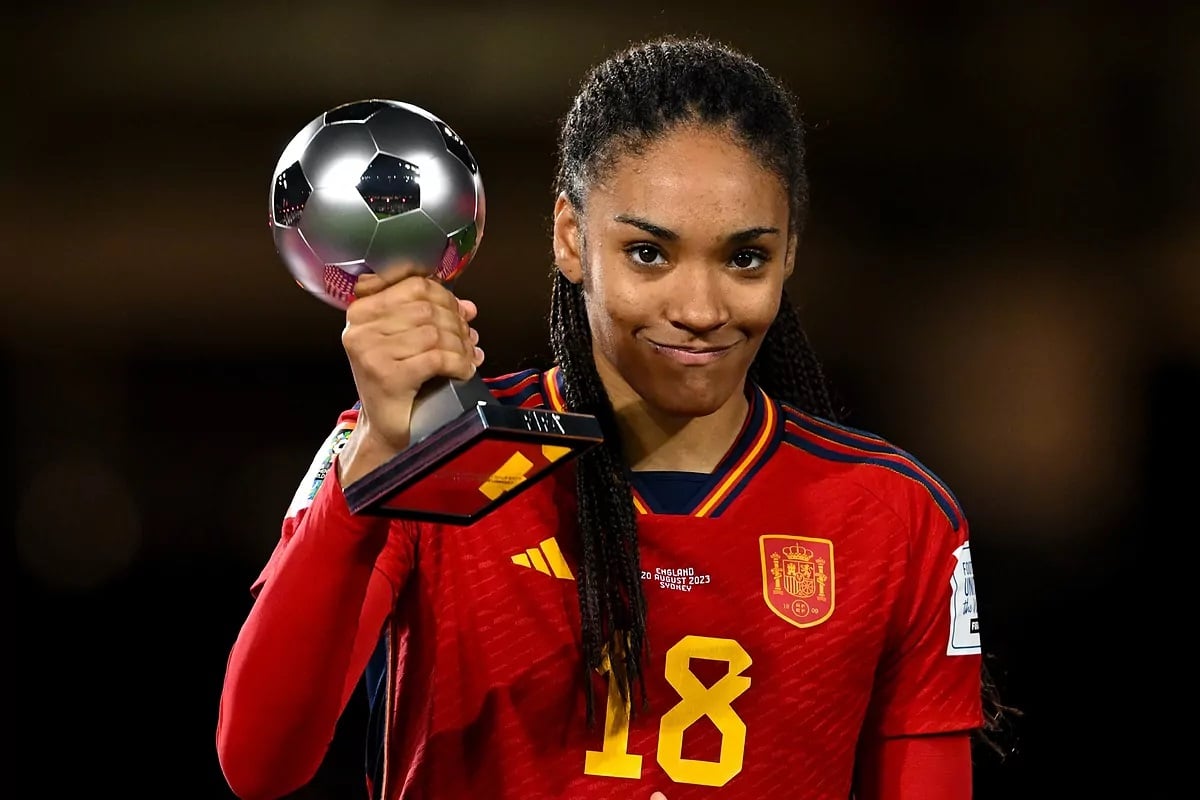 Salma Paralluelo coronada Mejor Jugadora Joven del Mundial