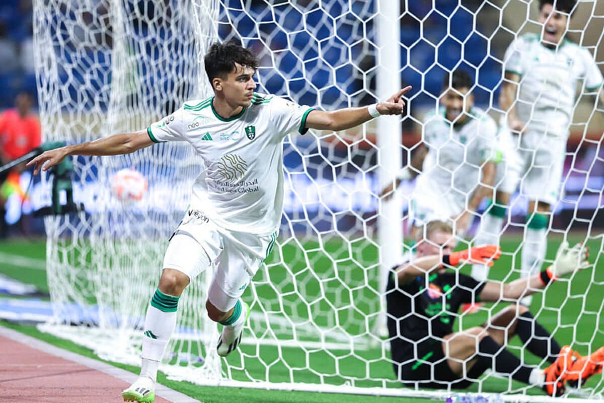 ¿Arabia es un buen destino para los jóvenes? Gabriel Veiga tiene las ...