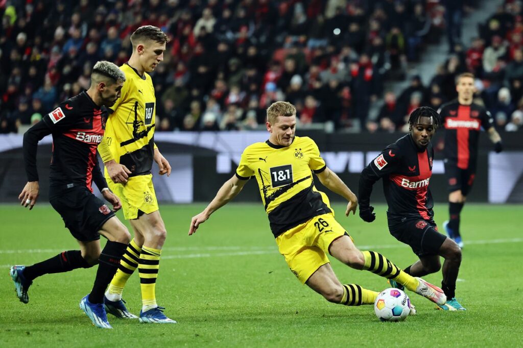 Dortmund vs Leverkusen Pronósticos - Bundesliga (21-04)