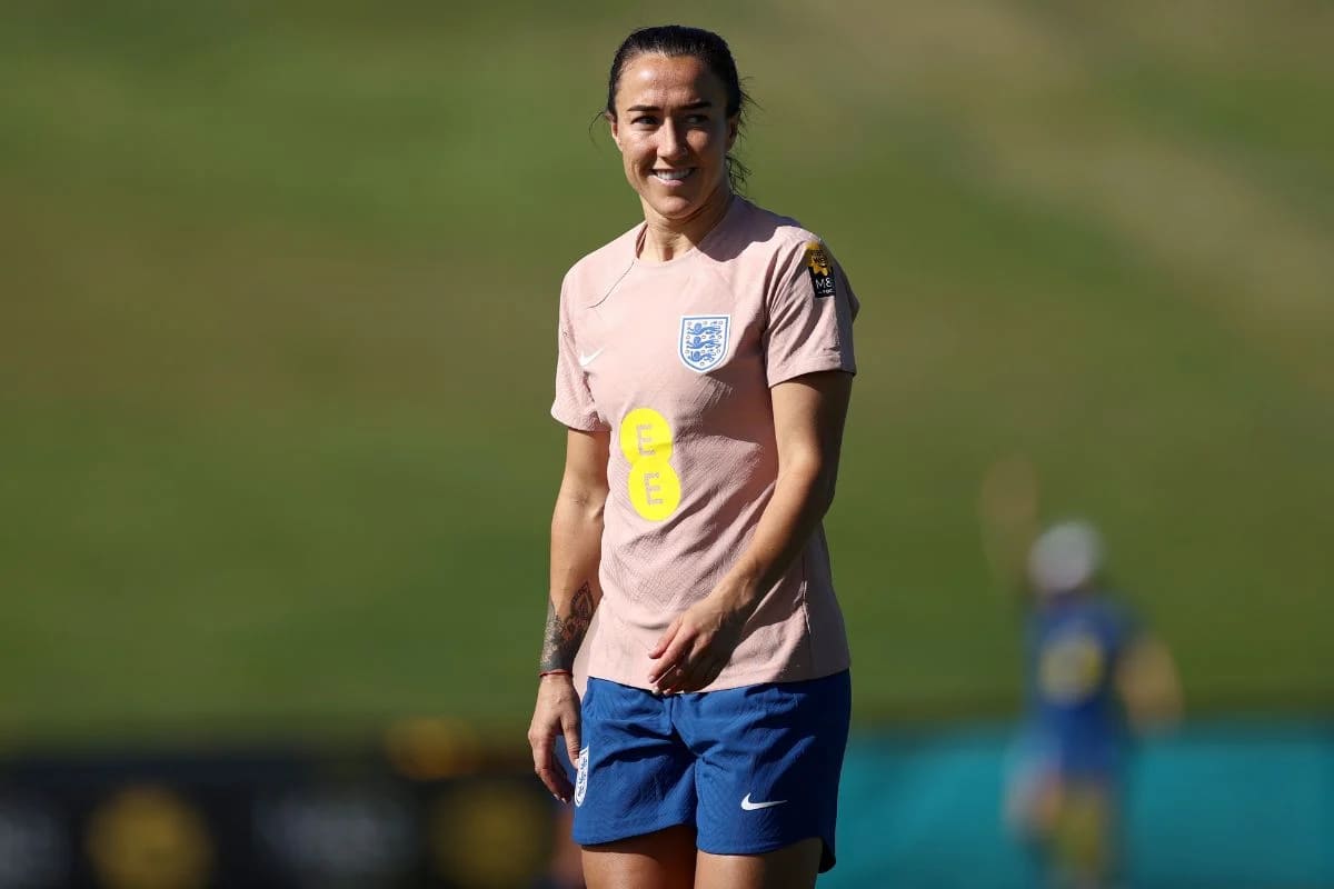 OFICIAL: Lucy Bronze dejó Barcelona y fichó por Chelsea